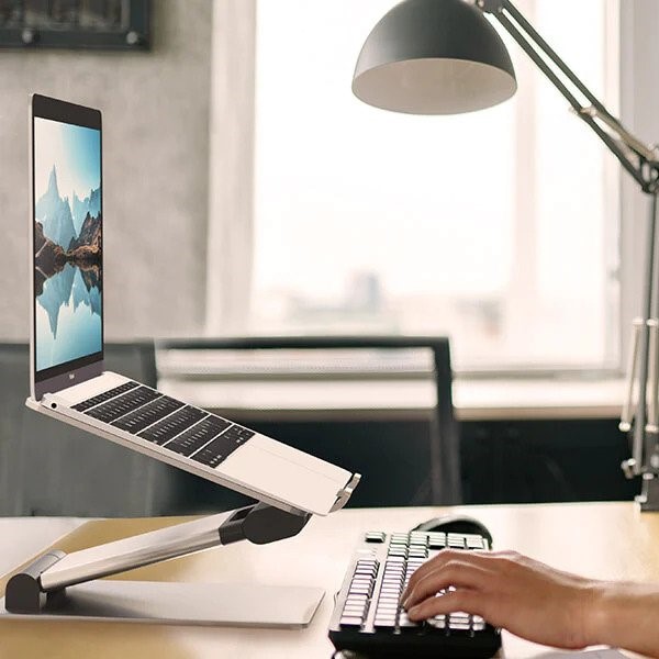 Product Radar – Desire2 Supreme Sit-Stand Laptop Stand | Osmond Ergonomics